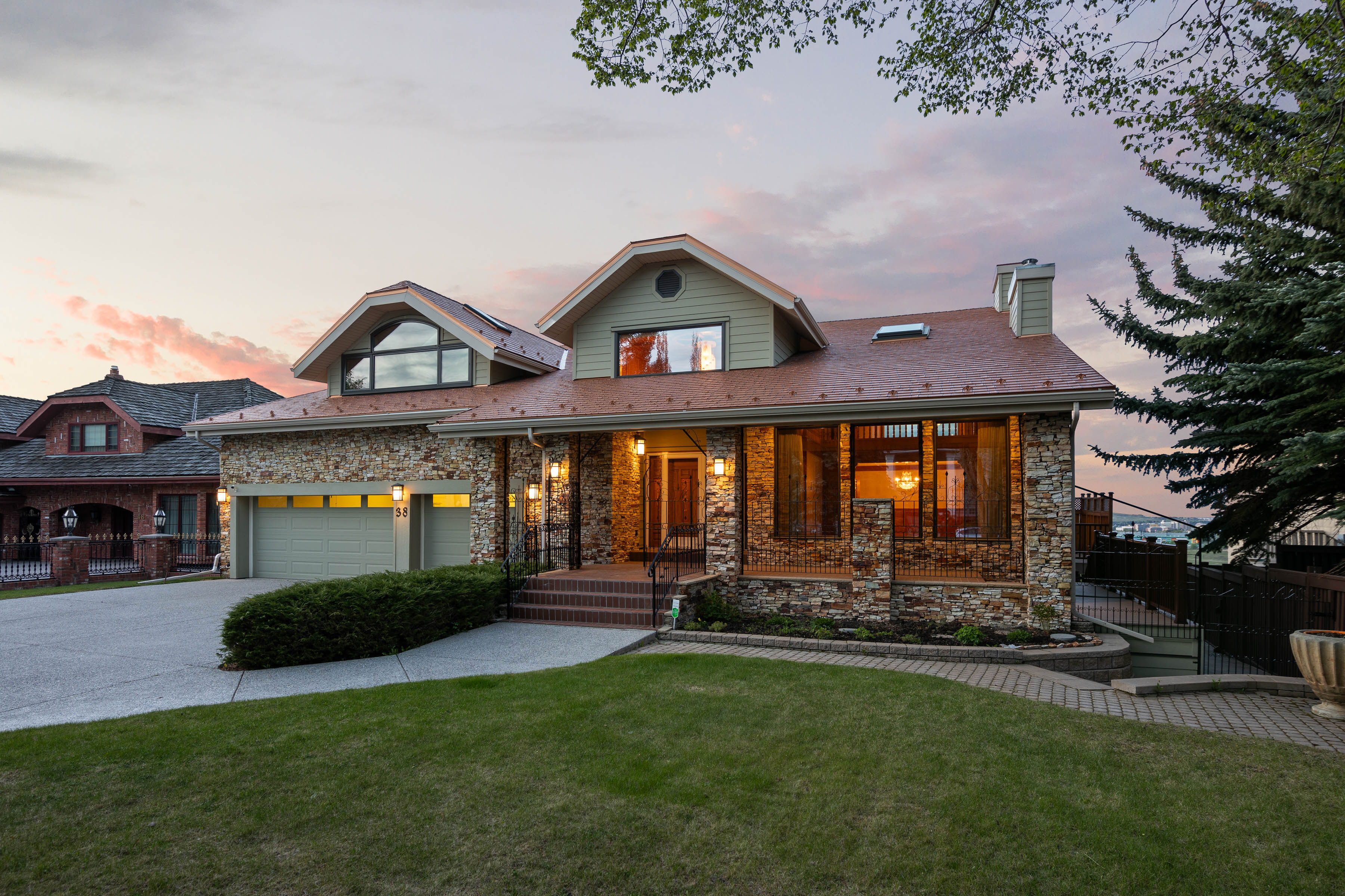 38 Patterson Drive SW